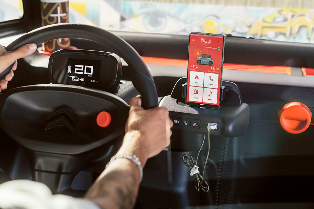 Citroën Switch added to the 100% electric AMI to connect with ‘My Ami ...